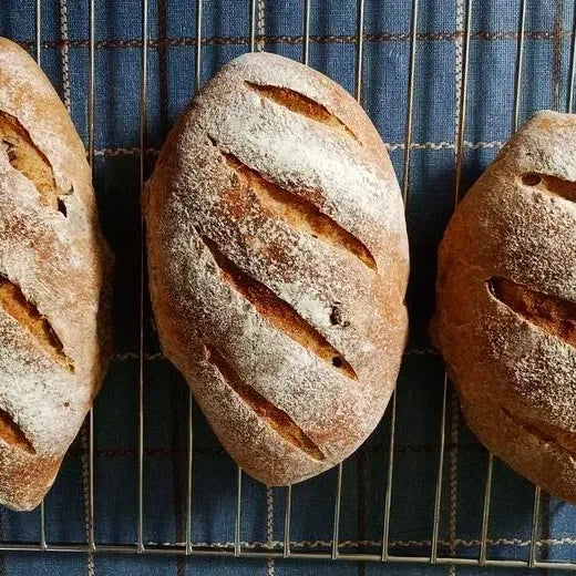 Easy European-Style Crusty Bread Recipe: Perfect For Beginners!