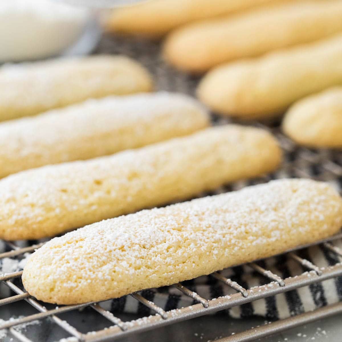 Easy Ladyfingers Recipe for Exquisite Tiramisu | Step-by-Step Guide!