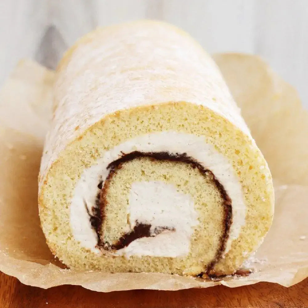 Quick & Easy Vanilla Swiss Roll Cake | Soft Sponge, Creamy Filling | No ...